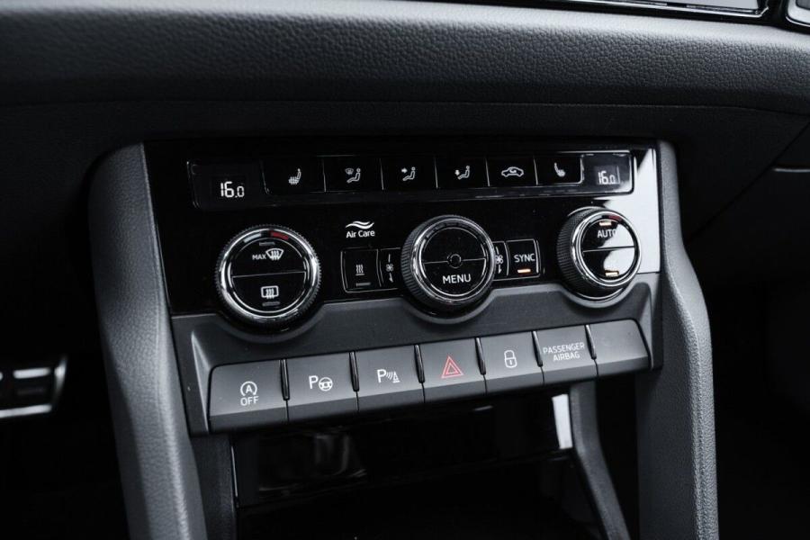Серый Шкода Kodiaq 2023 в Марупе, объемом двигателя 2.00 л и пробегом 143 тыс. км за 31700 €, фото 24 на AUTOMOTO.COM.LV