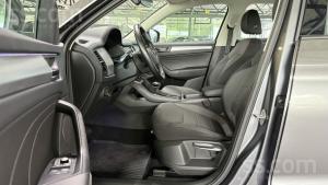 Pelēks Skoda Kodiaq 2023 Rīga, ar dzinēja tilpumu 2.00 L un nobraukumu 61 tūkst. km par 27900 €, foto 10 vietnē AUTOMOTO.COM.LV