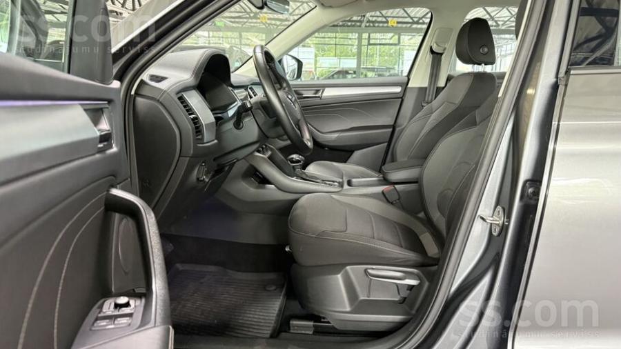 Pelēks Skoda Kodiaq 2023 Rīga, ar dzinēja tilpumu 2.00 L un nobraukumu 61 tūkst. km par 27900 €, foto 10 vietnē AUTOMOTO.COM.LV
