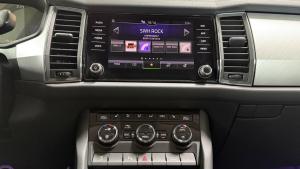 Grey Skoda Kodiaq 2023 in Riga, with an engine capacity of 2.00 L and mileage of 61 thousand km for 27900 €, photo 19 on AUTOMOTO.COM.LV