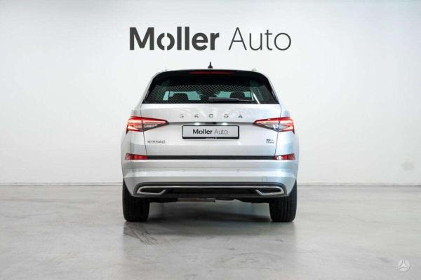 Pelēks Skoda Kodiaq 2023 Viļņa, ar dzinēja tilpumu 2.00 L un nobraukumu 153 tūkst. km par 29000 €, foto 6 vietnē AUTOMOTO.COM.LV