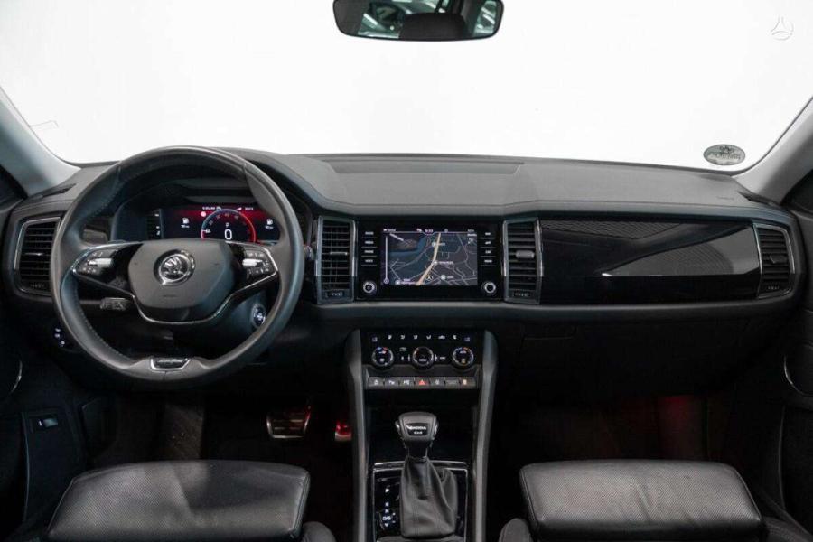 Серый Шкода Kodiaq 2023 в Вильнюс, объемом двигателя 2.00 л и пробегом 153 тыс. км за 29000 €, фото 9 на AUTOMOTO.COM.LV