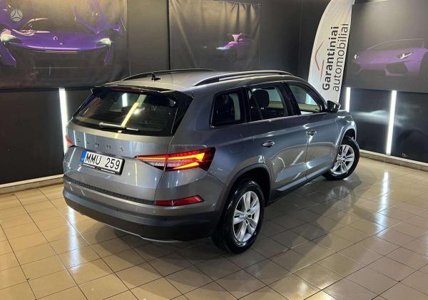 Pelēks Skoda Kodiaq 2023 Viļņa, ar dzinēja tilpumu 1.50 L un nobraukumu 116 tūkst. km par 23500 €, foto 2 vietnē AUTOMOTO.COM.LV