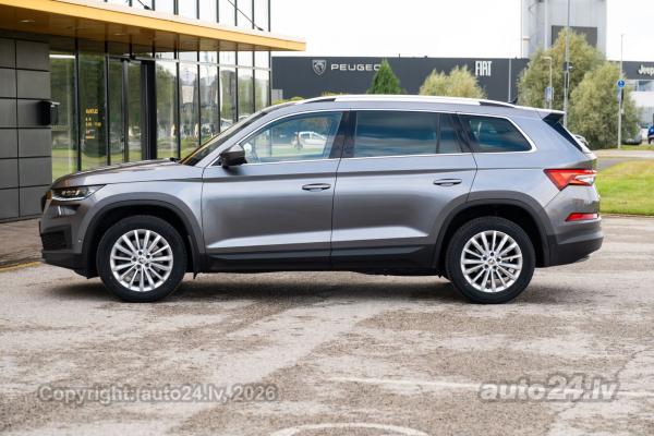 Pelēks Skoda Kodiaq 2023 Tartu, ar dzinēja tilpumu 2.00 L un nobraukumu 192 tūkst. km par 24990 €, foto 4 vietnē AUTOMOTO.COM.LV