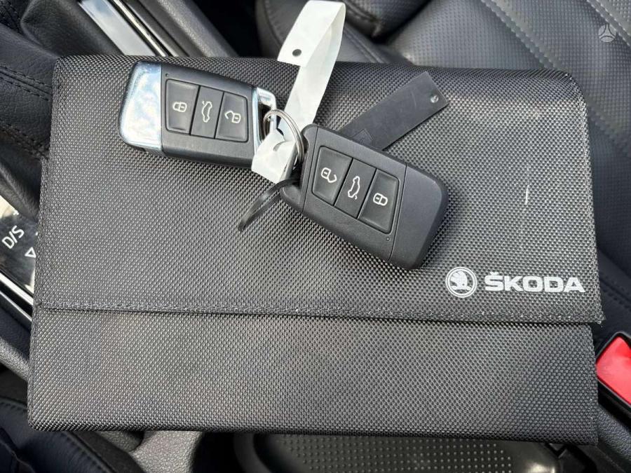 Pelēks Skoda Kodiaq 2023 Viļņa, ar dzinēja tilpumu 1.97 L un nobraukumu 197 tūkst. km par 25800 €, foto 39 vietnē AUTOMOTO.COM.LV