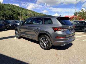 Серый Шкода Kodiaq 2023 в Вильнюс, объемом двигателя 1.97 л и пробегом 156 тыс. км за 28000 €, фото 7 на AUTOMOTO.COM.LV