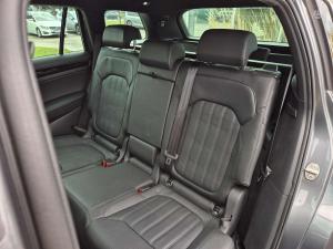 Grey Skoda Kodiaq 2023 in Siauliai, with an engine capacity of 1.98 L and mileage of 169 thousand km for 29900 €, photo 7 on AUTOMOTO.COM.LV