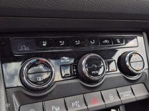 Grey Skoda Kodiaq 2023 in Siauliai, with an engine capacity of 1.98 L and mileage of 169 thousand km for 29900 €, photo 29 on AUTOMOTO.COM.LV