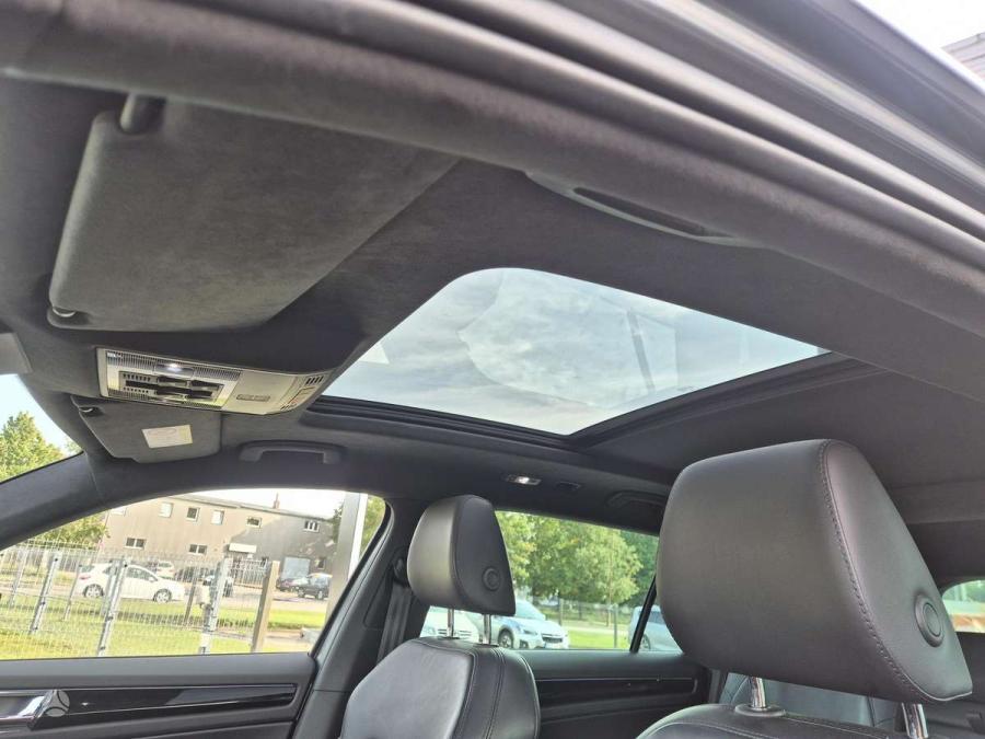 Grey Skoda Kodiaq 2023 in Siauliai, with an engine capacity of 1.98 L and mileage of 169 thousand km for 29900 €, photo 38 on AUTOMOTO.COM.LV