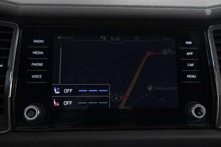 Pelēks Skoda Kodiaq 2023 Viļņa, ar dzinēja tilpumu 2.00 L un nobraukumu 153 tūkst. km par 29000 €, foto 17 vietnē AUTOMOTO.COM.LV