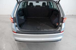 Pelēks Skoda Kodiaq 2023 Viļņa, ar dzinēja tilpumu 2.00 L un nobraukumu 153 tūkst. km par 29000 €, foto 23 vietnē AUTOMOTO.COM.LV