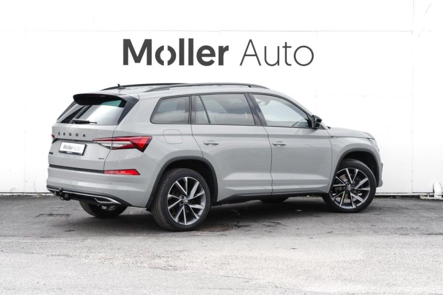 Pelēks Skoda Kodiaq 2023 Rīga, ar dzinēja tilpumu 2.00 L un nobraukumu 134 tūkst. km par 32900 €, foto 5 vietnē AUTOMOTO.COM.LV