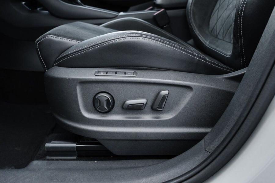 Pelēks Skoda Kodiaq 2023 Rīga, ar dzinēja tilpumu 2.00 L un nobraukumu 134 tūkst. km par 32900 €, foto 15 vietnē AUTOMOTO.COM.LV