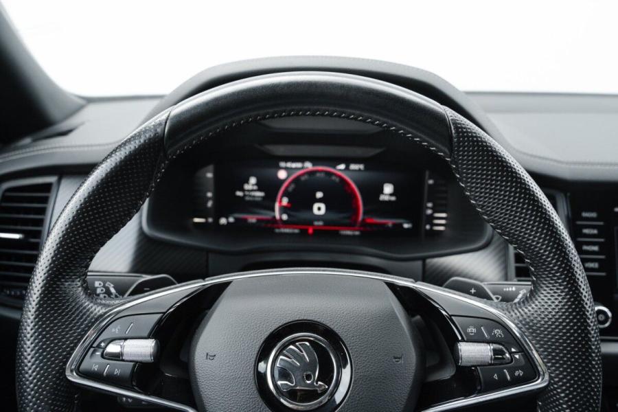 Pelēks Skoda Kodiaq 2023 Rīga, ar dzinēja tilpumu 2.00 L un nobraukumu 134 tūkst. km par 32900 €, foto 20 vietnē AUTOMOTO.COM.LV