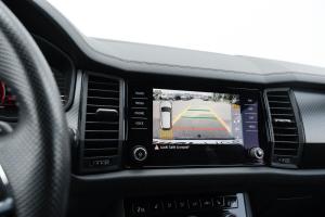 Pelēks Skoda Kodiaq 2023 Rīga, ar dzinēja tilpumu 2.00 L un nobraukumu 134 tūkst. km par 32900 €, foto 24 vietnē AUTOMOTO.COM.LV