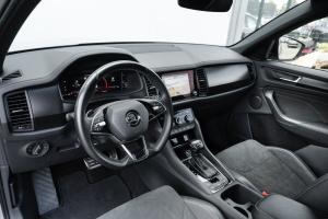 Pelēks Skoda Kodiaq 2023 Rīga, ar dzinēja tilpumu 2.00 L un nobraukumu 134 tūkst. km par 32900 €, foto 31 vietnē AUTOMOTO.COM.LV