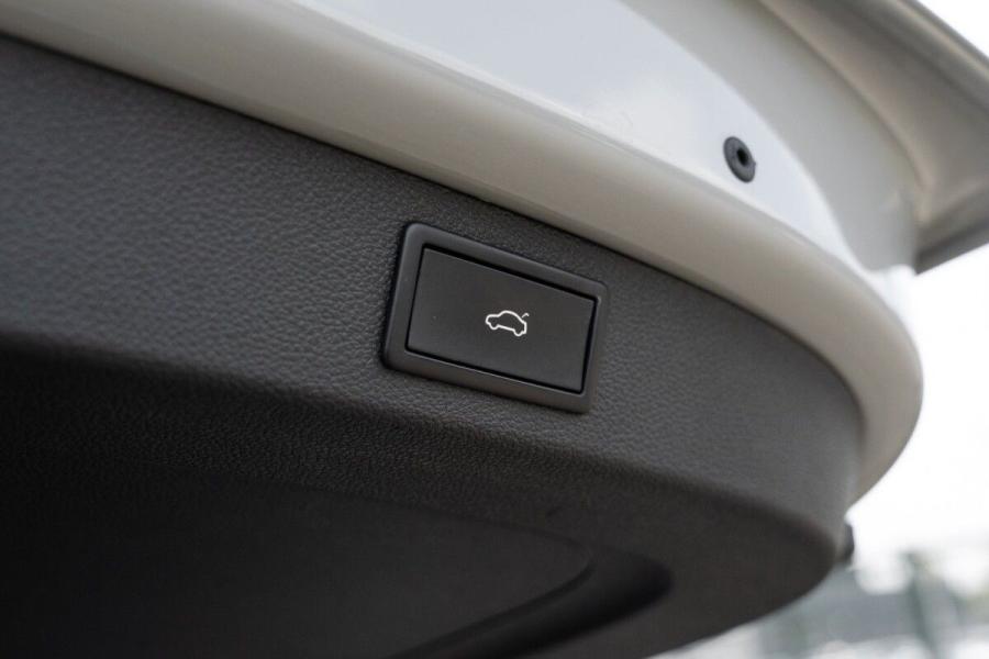Pelēks Skoda Kodiaq 2023 Rīga, ar dzinēja tilpumu 2.00 L un nobraukumu 134 tūkst. km par 32900 €, foto 33 vietnē AUTOMOTO.COM.LV