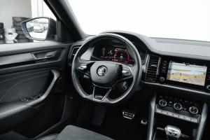Pelēks Skoda Kodiaq 2023 Rīga, ar dzinēja tilpumu 2.00 L un nobraukumu 134 tūkst. km par 32900 €, foto 35 vietnē AUTOMOTO.COM.LV