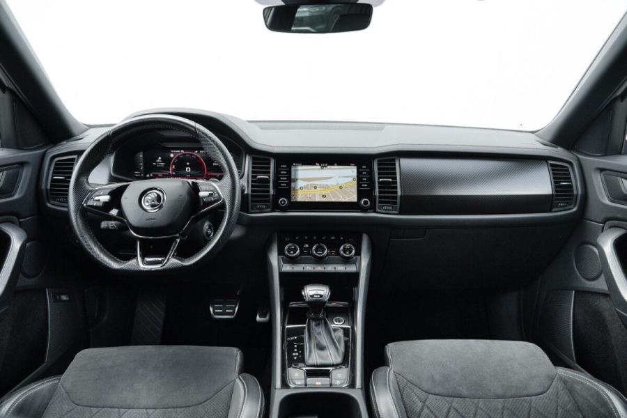 Pelēks Skoda Kodiaq 2023 Rīga, ar dzinēja tilpumu 2.00 L un nobraukumu 134 tūkst. km par 32900 €, foto 36 vietnē AUTOMOTO.COM.LV