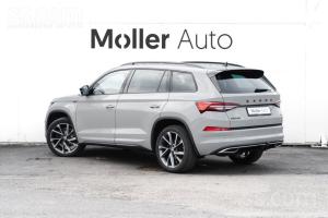 Grey Skoda Kodiaq 2023 in Riga, with an engine capacity of 2.00 L and mileage of 134 thousand km for 32300 €, photo 4 on AUTOMOTO.COM.LV
