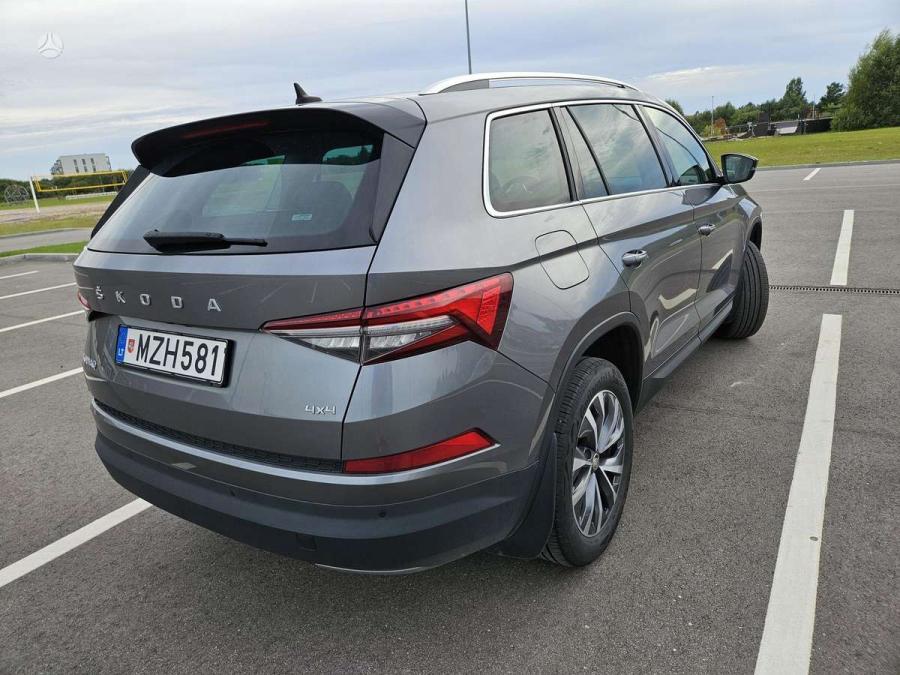 Pelēks Skoda Kodiaq 2023 Gargždai, ar dzinēja tilpumu 1.98 L un nobraukumu 129 tūkst. km par 29600 €, foto 4 vietnē AUTOMOTO.COM.LV