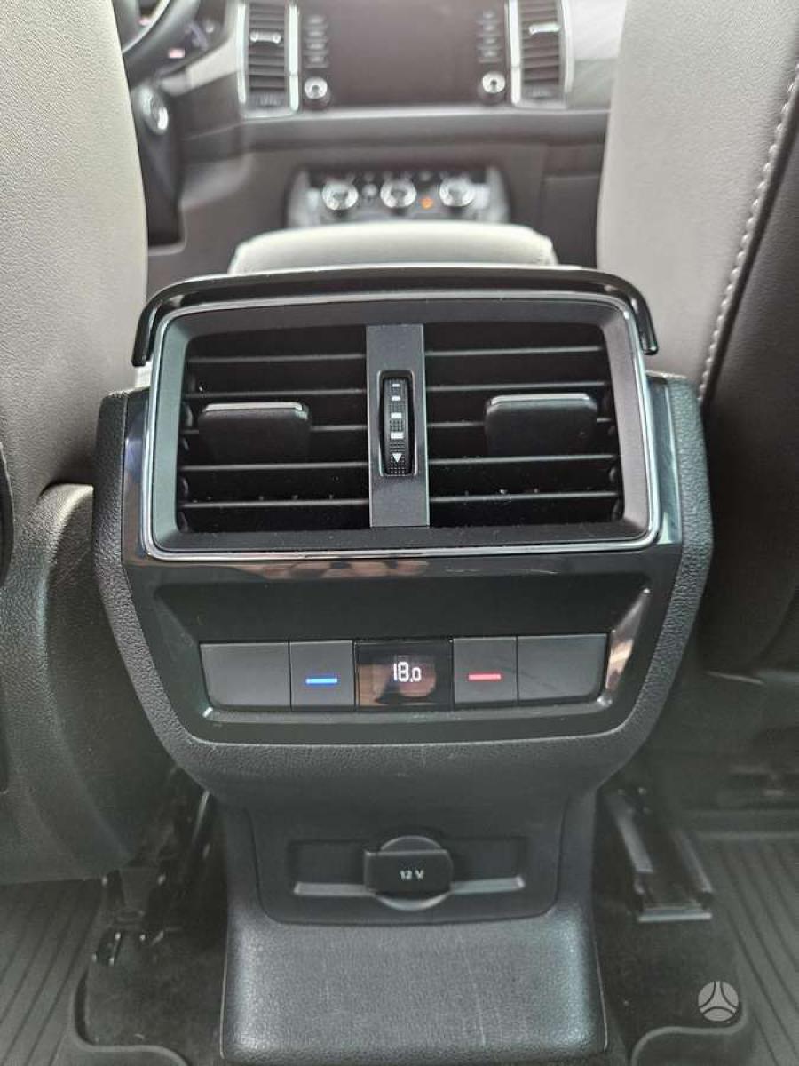 Pelēks Skoda Kodiaq 2023 Gargždai, ar dzinēja tilpumu 1.98 L un nobraukumu 129 tūkst. km par 29600 €, foto 12 vietnē AUTOMOTO.COM.LV