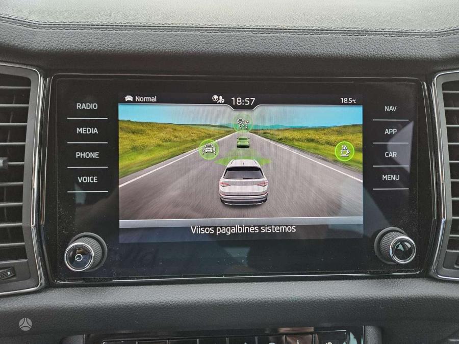 Pelēks Skoda Kodiaq 2023 Gargždai, ar dzinēja tilpumu 1.98 L un nobraukumu 129 tūkst. km par 29600 €, foto 14 vietnē AUTOMOTO.COM.LV
