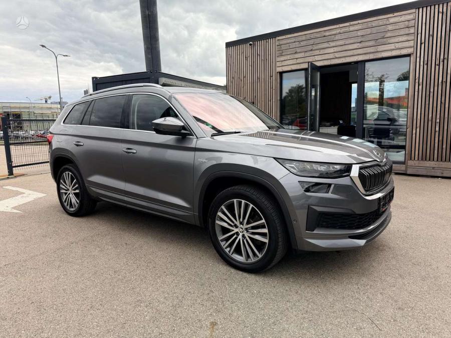 Серый Шкода Kodiaq 2023 в Вильнюс, объемом двигателя 1.97 л и пробегом 182 тыс. км за 26200 €, фото 1 на AUTOMOTO.COM.LV