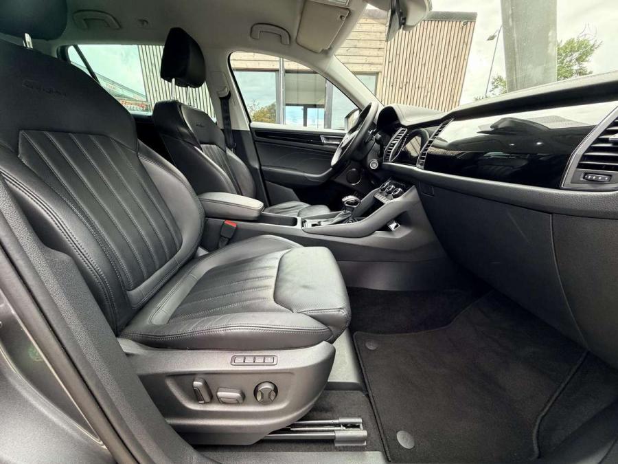 Серый Шкода Kodiaq 2023 в Вильнюс, объемом двигателя 1.97 л и пробегом 182 тыс. км за 26200 €, фото 11 на AUTOMOTO.COM.LV