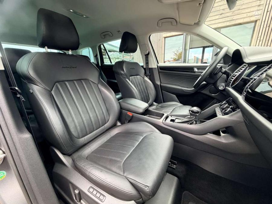 Серый Шкода Kodiaq 2023 в Вильнюс, объемом двигателя 1.97 л и пробегом 182 тыс. км за 26200 €, фото 12 на AUTOMOTO.COM.LV