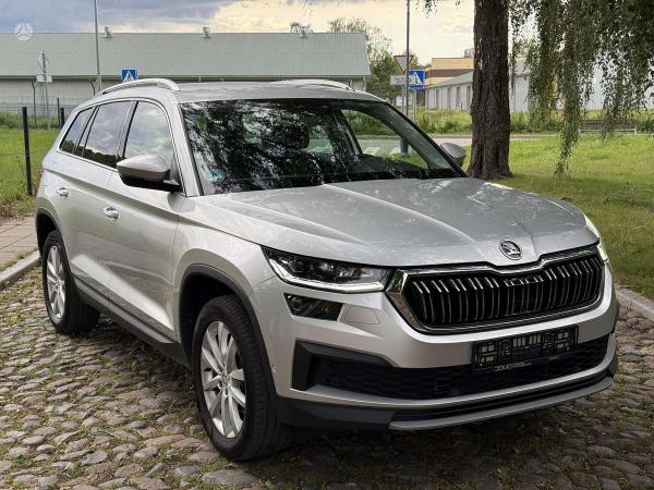 Серый Шкода Kodiaq 2023 в Каунас, объемом двигателя 1.97 л и пробегом 131 тыс. км за 23999 €, фото 4 на AUTOMOTO.COM.LV