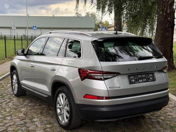 Серый Шкода Kodiaq 2023 в Каунас, объемом двигателя 1.97 л и пробегом 131 тыс. км за 23999 €, фото 7 на AUTOMOTO.COM.LV