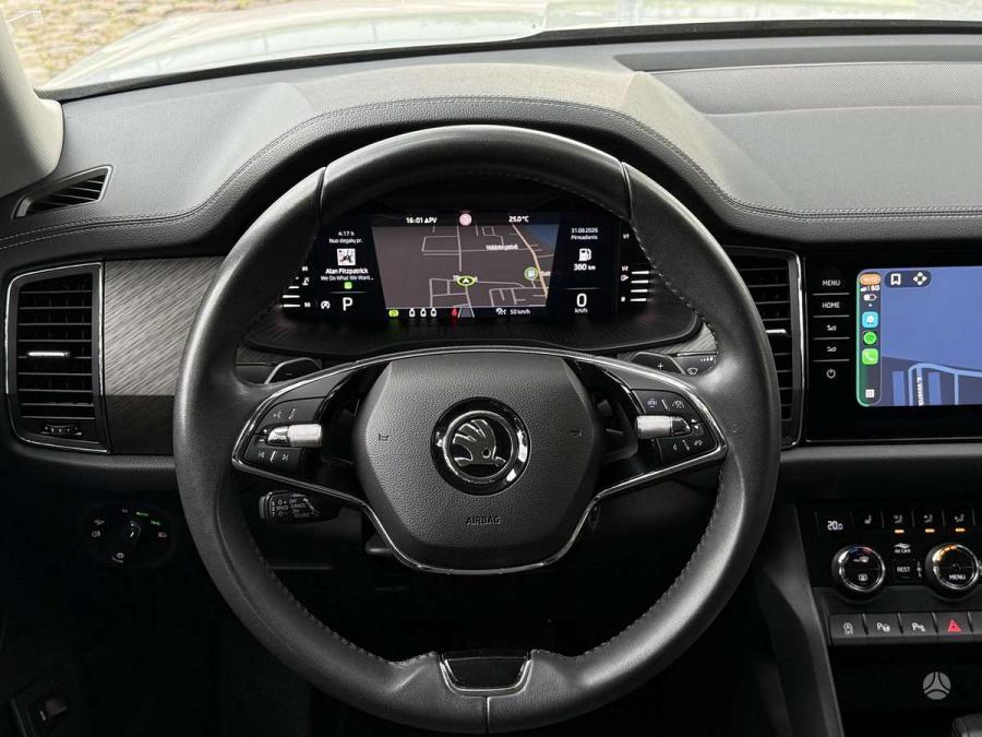 Grey Skoda Kodiaq 2023 in Kaunas, with an engine capacity of 1.97 L and mileage of 131 thousand km for 23999 €, photo 8 on AUTOMOTO.COM.LV