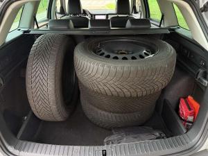 Grey Skoda Kodiaq 2023 in Kaunas, with an engine capacity of 1.97 L and mileage of 131 thousand km for 23999 €, photo 19 on AUTOMOTO.COM.LV