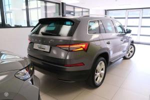 Pelēks Skoda Kodiaq 2023 Viļņa, ar dzinēja tilpumu 1.97 L un nobraukumu 182 tūkst. km par 26600 €, foto 5 vietnē AUTOMOTO.COM.LV
