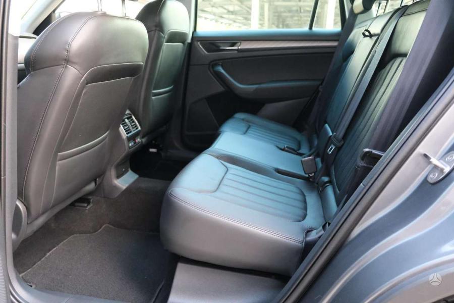 Pelēks Skoda Kodiaq 2023 Viļņa, ar dzinēja tilpumu 1.97 L un nobraukumu 182 tūkst. km par 26600 €, foto 17 vietnē AUTOMOTO.COM.LV