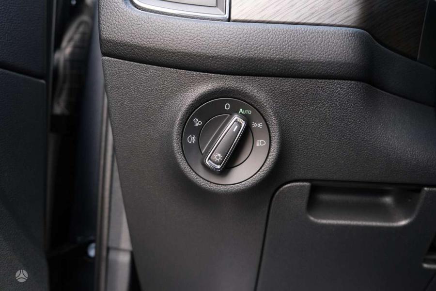 Pelēks Skoda Kodiaq 2023 Viļņa, ar dzinēja tilpumu 1.97 L un nobraukumu 182 tūkst. km par 26600 €, foto 46 vietnē AUTOMOTO.COM.LV