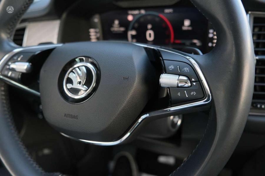 Pelēks Skoda Kodiaq 2023 Viļņa, ar dzinēja tilpumu 1.97 L un nobraukumu 182 tūkst. km par 26600 €, foto 38 vietnē AUTOMOTO.COM.LV