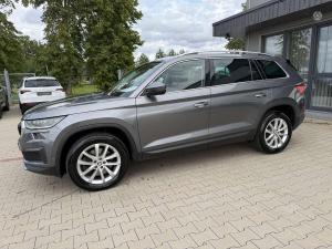 Grey Skoda Kodiaq 2023 in Siauliai, with an engine capacity of 1.97 L and mileage of 191 thousand km for 24990 €, photo 4 on AUTOMOTO.COM.LV