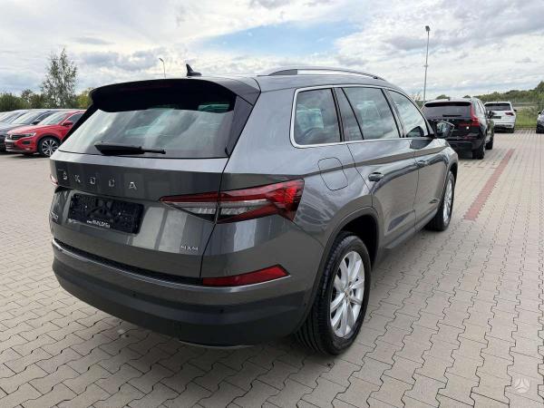 Серый Шкода Kodiaq 2023 в Шяуляй, объемом двигателя 1.97 л и пробегом 191 тыс. км за 24990 €, фото 9 на AUTOMOTO.COM.LV