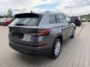Grey Skoda Kodiaq 2023 in Siauliai, with an engine capacity of 1.97 L and mileage of 191 thousand km for 24990 €, photo 9 on AUTOMOTO.COM.LV