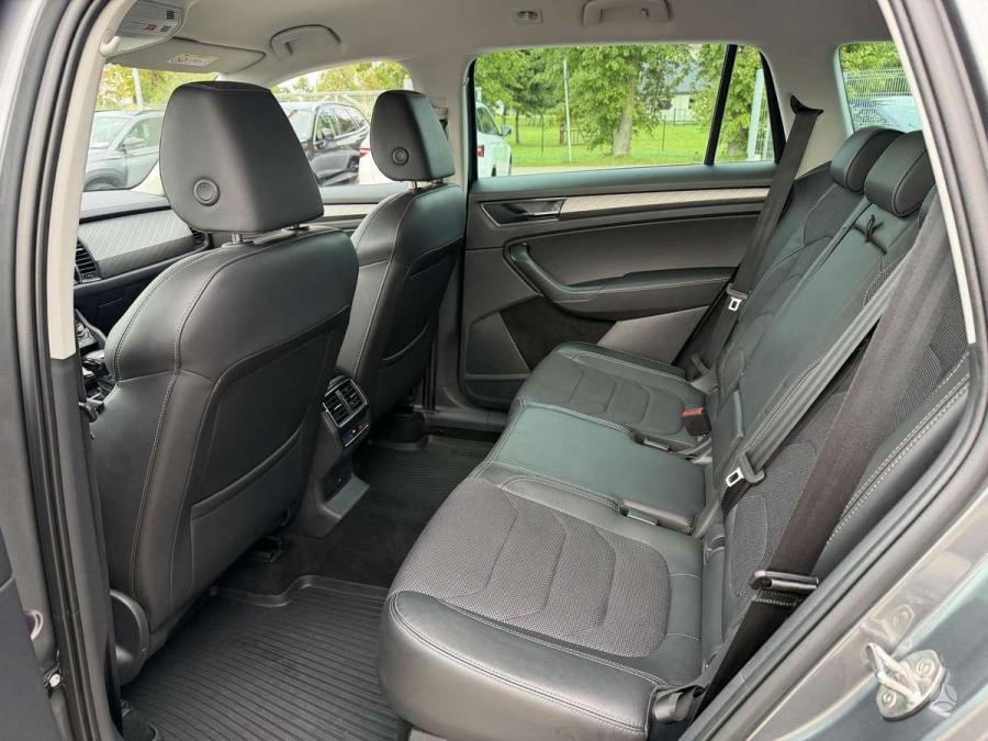 Grey Skoda Kodiaq 2023 in Siauliai, with an engine capacity of 1.97 L and mileage of 191 thousand km for 24990 €, photo 19 on AUTOMOTO.COM.LV