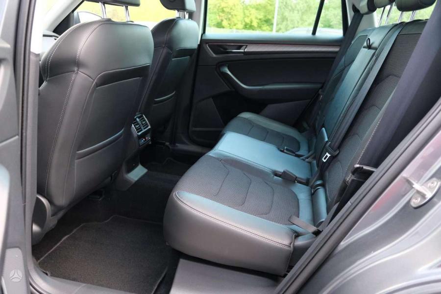 Pelēks Skoda Kodiaq 2023 Viļņa, ar dzinēja tilpumu 1.97 L un nobraukumu 143 tūkst. km par 27700 €, foto 9 vietnē AUTOMOTO.COM.LV
