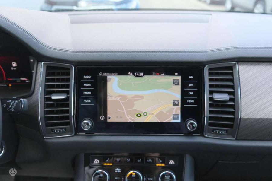 Pelēks Skoda Kodiaq 2023 Viļņa, ar dzinēja tilpumu 1.97 L un nobraukumu 143 tūkst. km par 27700 €, foto 16 vietnē AUTOMOTO.COM.LV