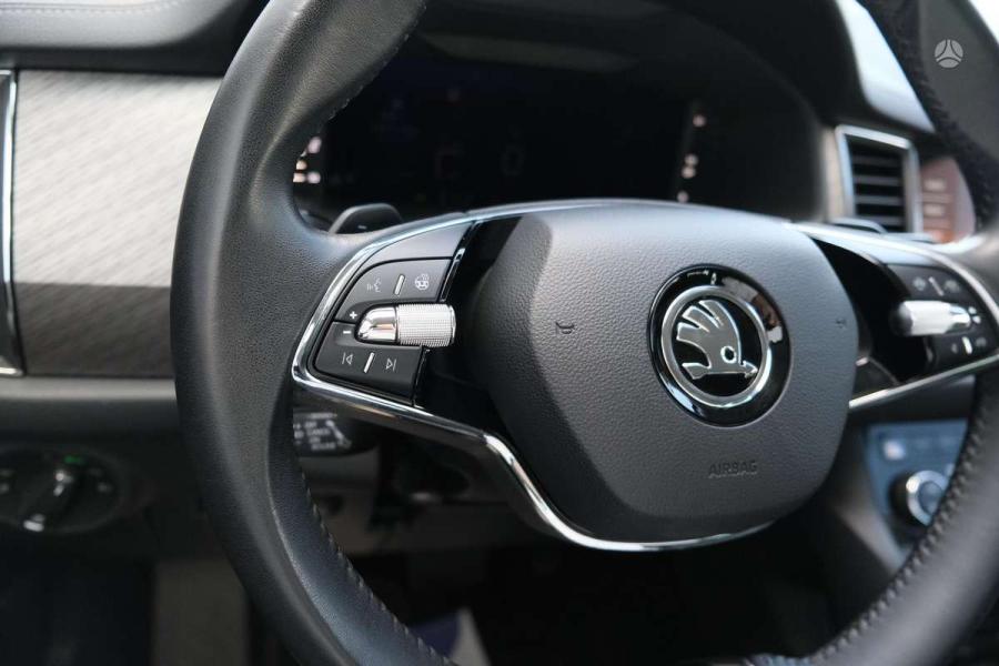 Pelēks Skoda Kodiaq 2023 Viļņa, ar dzinēja tilpumu 1.97 L un nobraukumu 143 tūkst. km par 27700 €, foto 20 vietnē AUTOMOTO.COM.LV