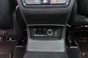 Pelēks Skoda Kodiaq 2023 Viļņa, ar dzinēja tilpumu 1.97 L un nobraukumu 143 tūkst. km par 27700 €, foto 29 vietnē AUTOMOTO.COM.LV