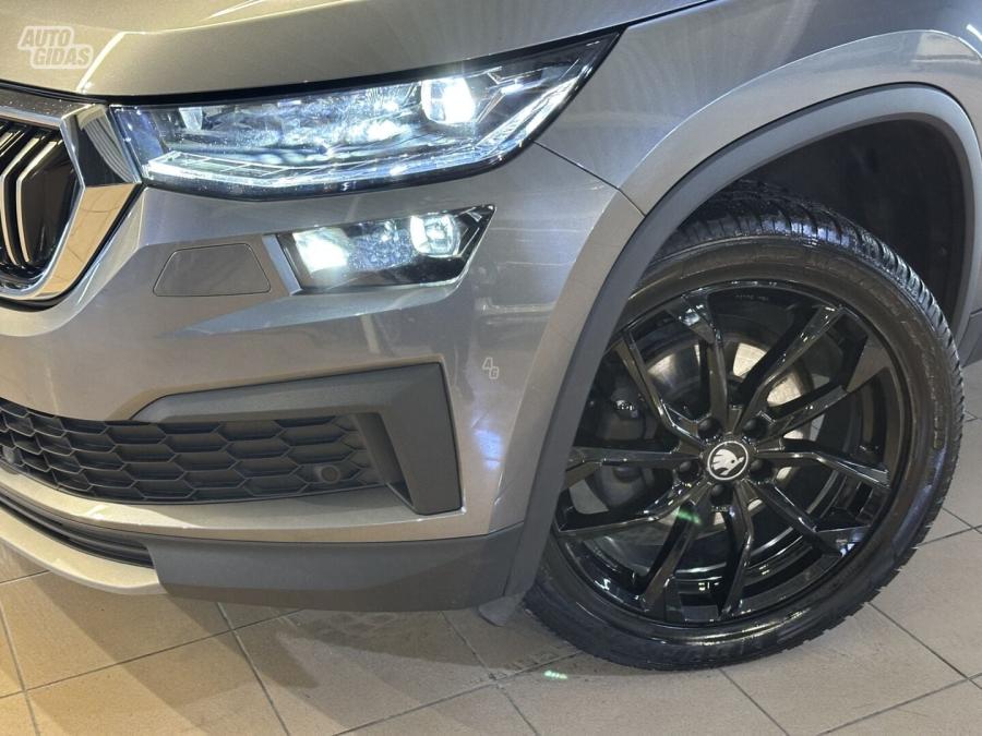 Pelēks Skoda Kodiaq 2023 Avižieniai, ar dzinēja tilpumu 2.00 L un nobraukumu 158 tūkst. km par 23500 €, foto 28 vietnē AUTOMOTO.COM.LV
