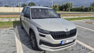 Pelēks Skoda Kodiaq 2023 Jelgava, ar dzinēja tilpumu 1.50 L un nobraukumu 28 tūkst. km par 29000 €, foto 4 vietnē AUTOMOTO.COM.LV