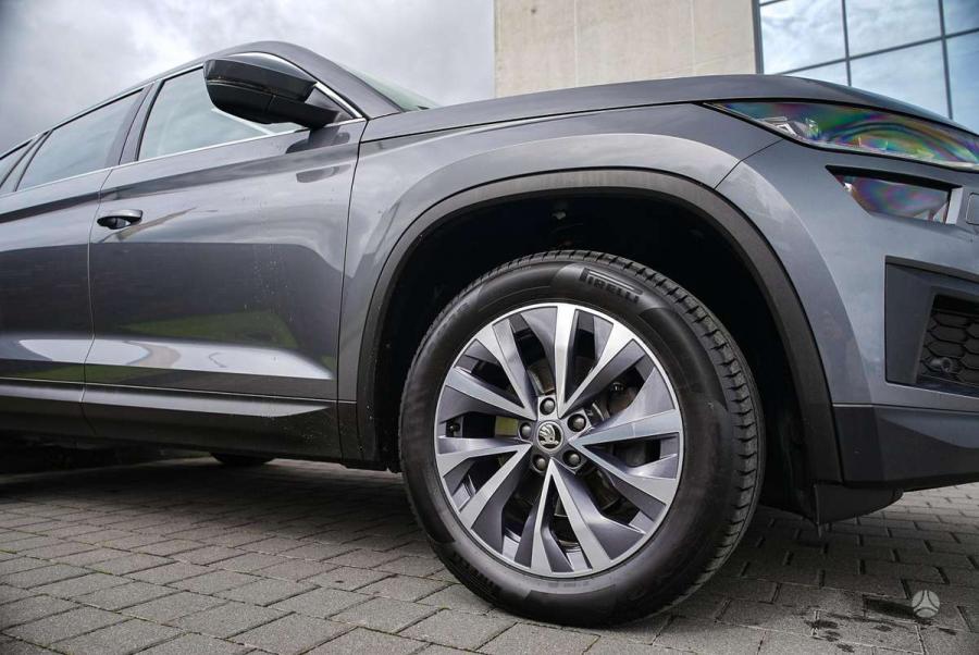Серый Шкода Kodiaq 2023 в Мариямполе, объемом двигателя 1.97 л и пробегом 217 тыс. км за 21750 €, фото 5 на AUTOMOTO.COM.LV