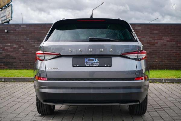 Skoda Kodiaq 2023 in Marijampole on AUTOMOTO.COM.LV Grey Skoda Kodiaq 2023 in Marijampole, with an engine capacity of 1.97 L and mileage of 217 thousand km for 21750 €, photo 9 on AUTOMOTO.COM.LV